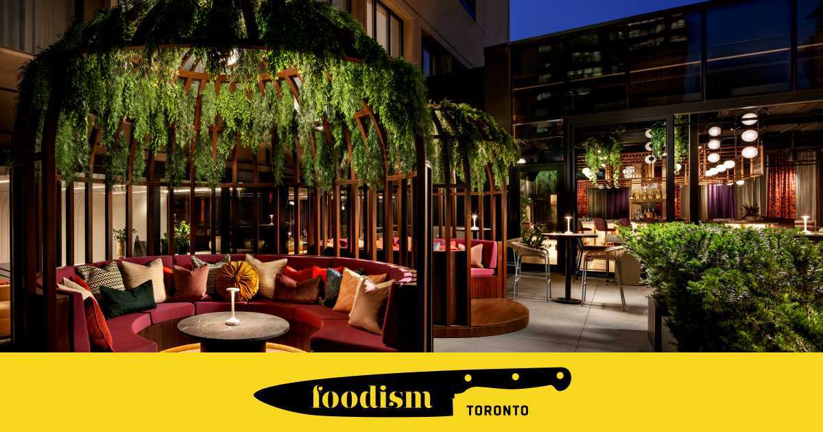 Skylight is a rooftop oasis in Yorkville | Foodism CA