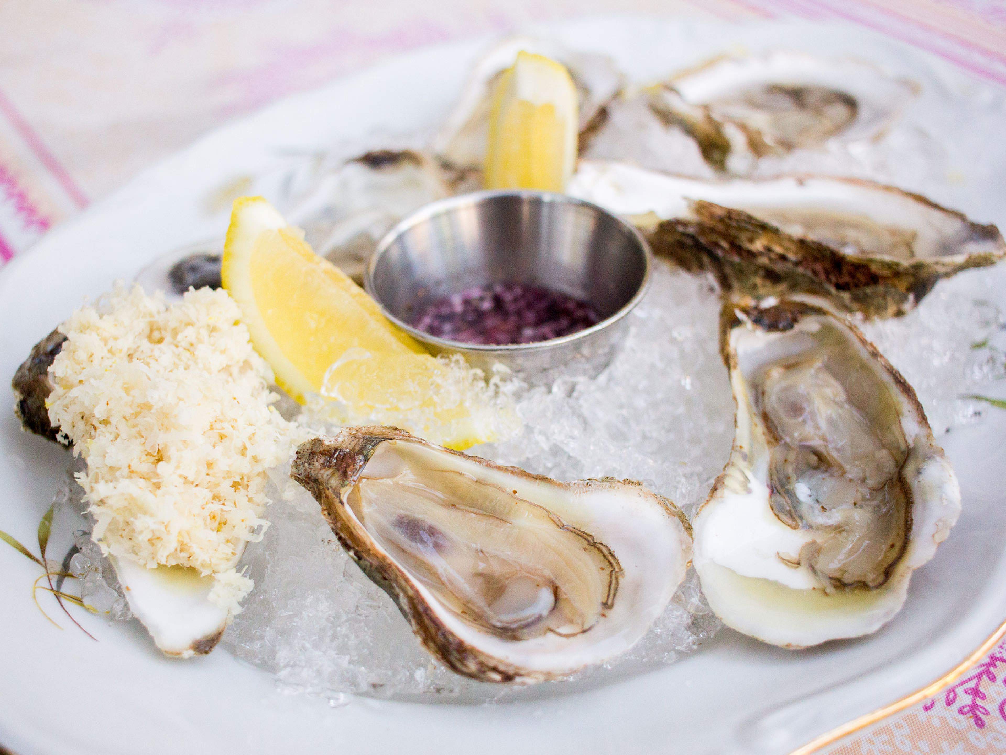 Best Toronto oysters, plus deals and buck-a-shuck | Foodism CA